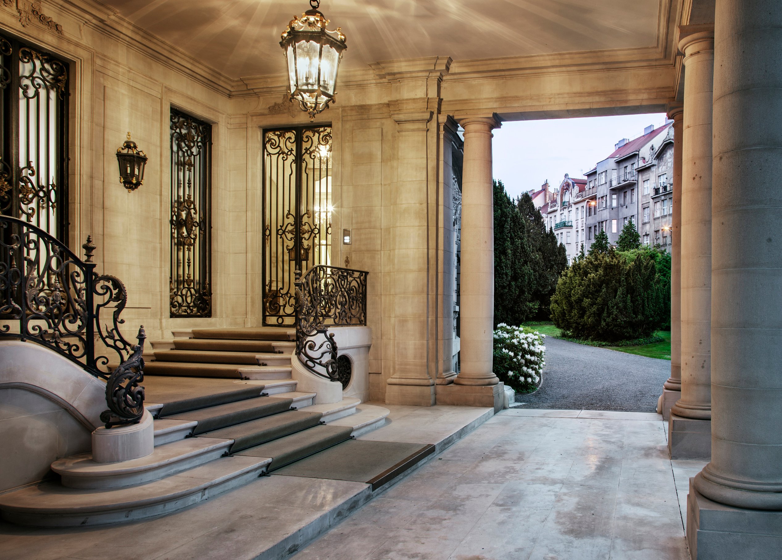 U.S. Ambassador's Residence Prague | Page